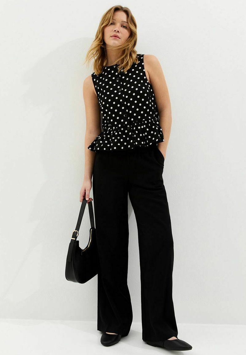New Look POLKA DOT BUTTON UP PEPLUM - Top - black pattern/zwart ...