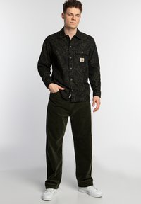 Carhartt WIP LANDON - Stoffhose - black/schwarz - Zalando.at