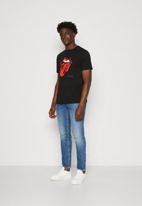 Antony Morato ROLLING STONES REGULAR FIT WITH MATT PLASTIC AND RUBBER ...