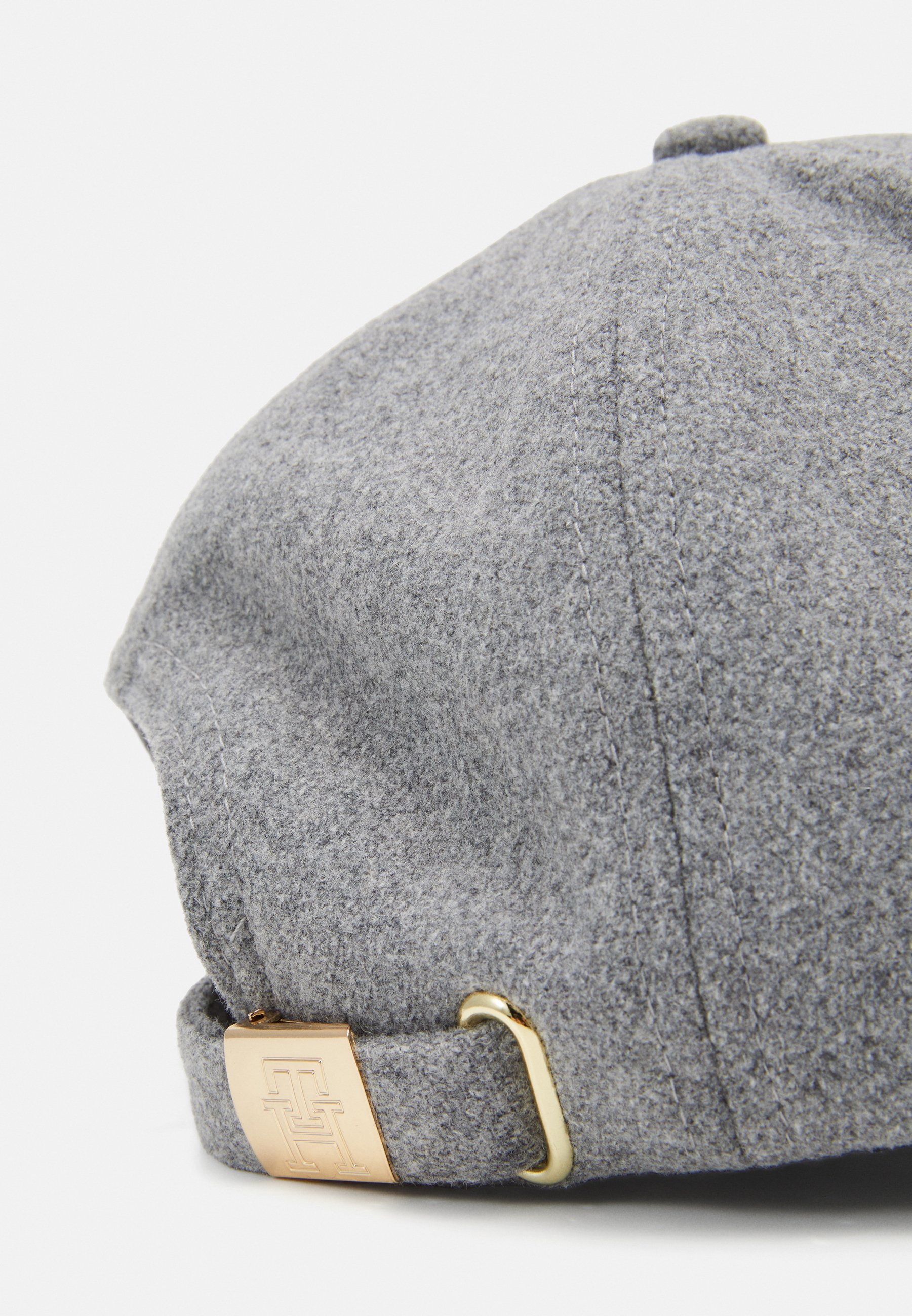 Tommy hilfiger mens winter hats store