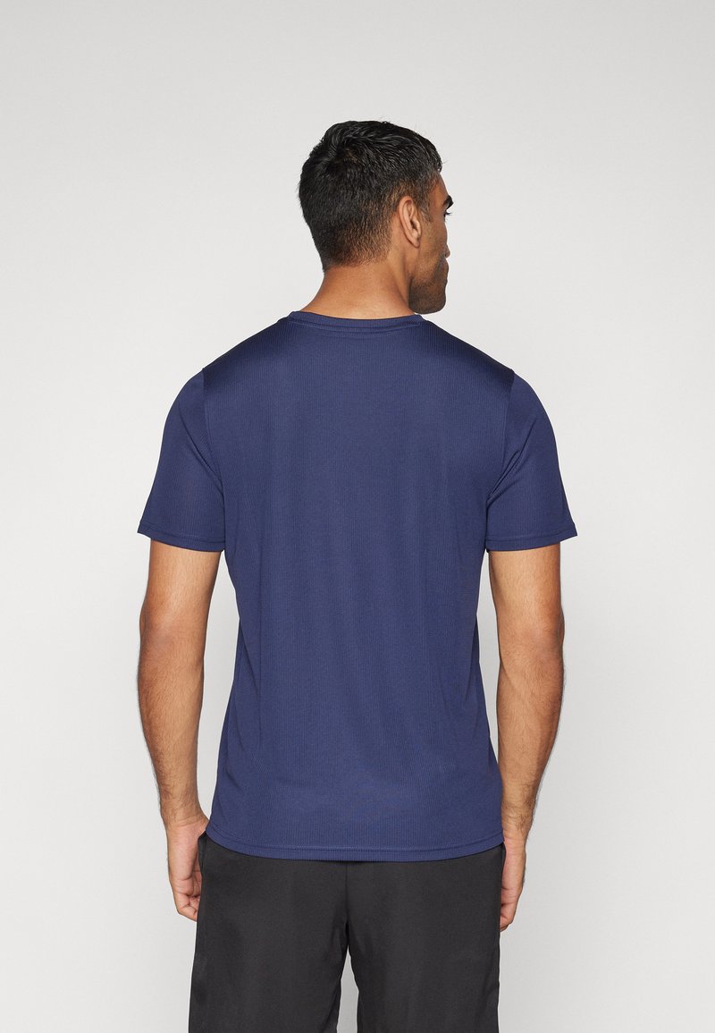 Puma PERFORMANCE TEE - Sports T-shirts - peacoat/mørkeblå - Zalando.dk