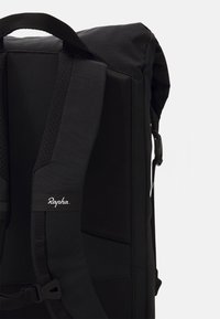 Rapha BACKPACK 20L UNISEX - Mochila de senderismo - anthracite/negro - Zalando.es