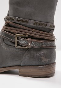Mustang Cowboy/Biker boots - dark grey - (Pre-owned) - Zalando