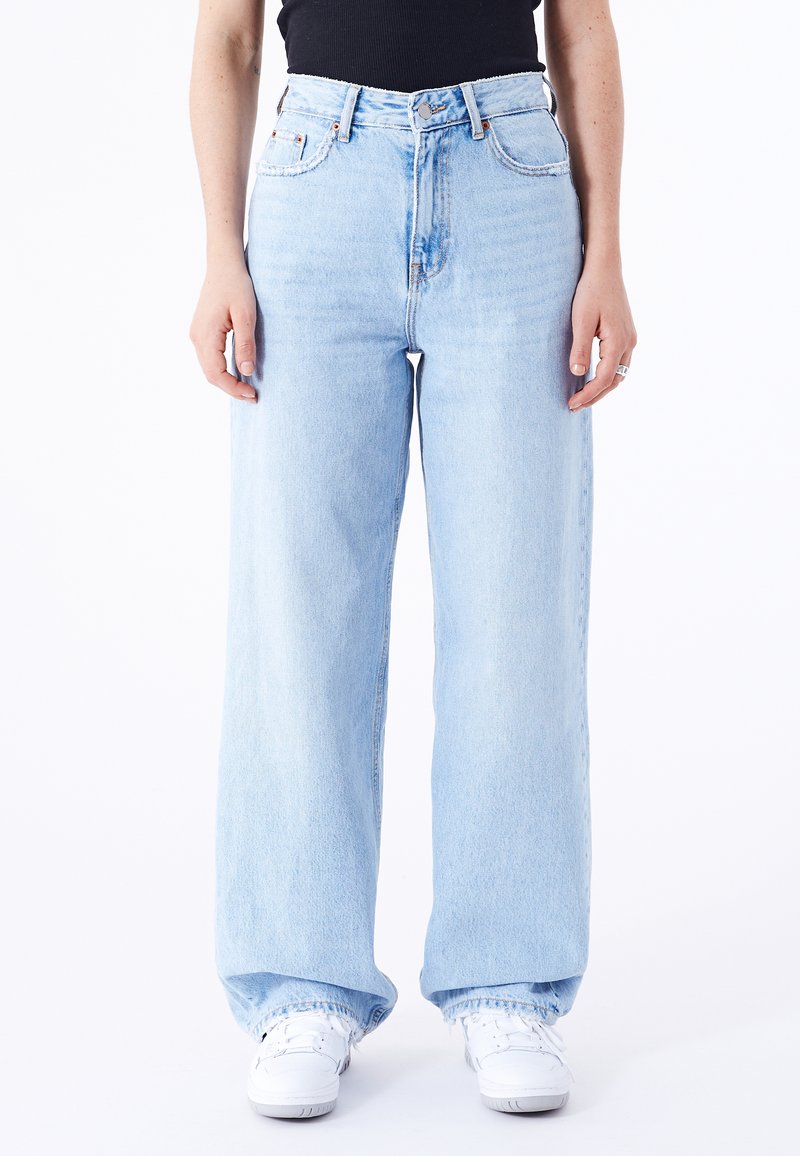 Dr.Denim DONNA - Jeans Relaxed Fit - stream light worn/light-blue denim ...