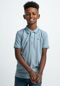 Petrol Industries CLASSIC - Polo - dusty blue/azul - Zalando.es