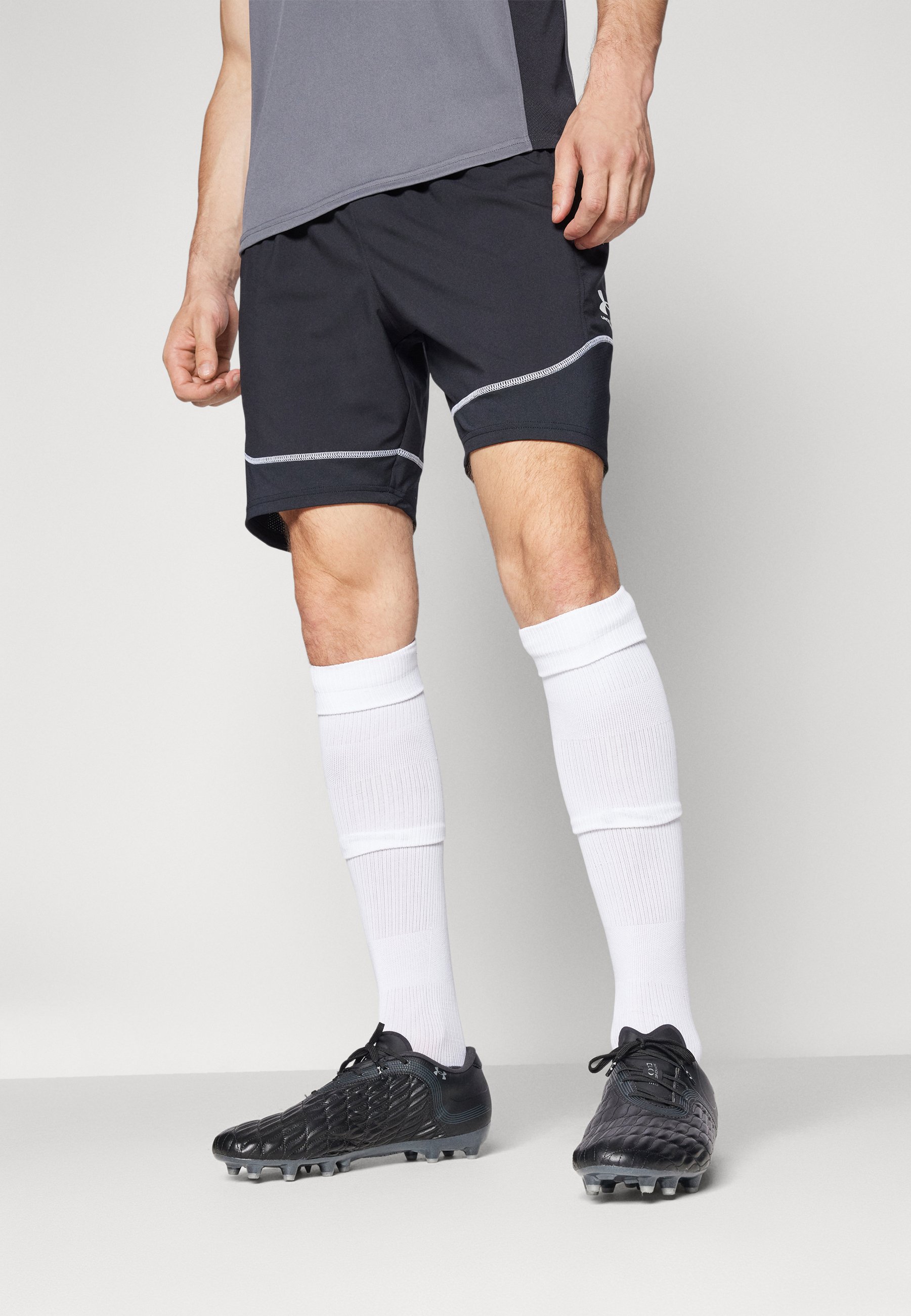 Under armour challenger shorts mens store