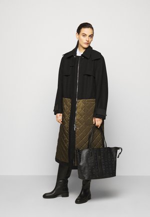 MCM KEY RING IN VISETOS ORIGINAL - Nyckelringar - cognac - Zalando.se