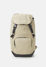 Horizn Studios SOFO BACKPACK CITY UNISEX - Tagesrucksack - sand ...