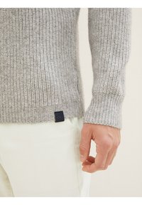 TOM TAILOR Strickpullover - grey heather melange/grau - Zalando.de