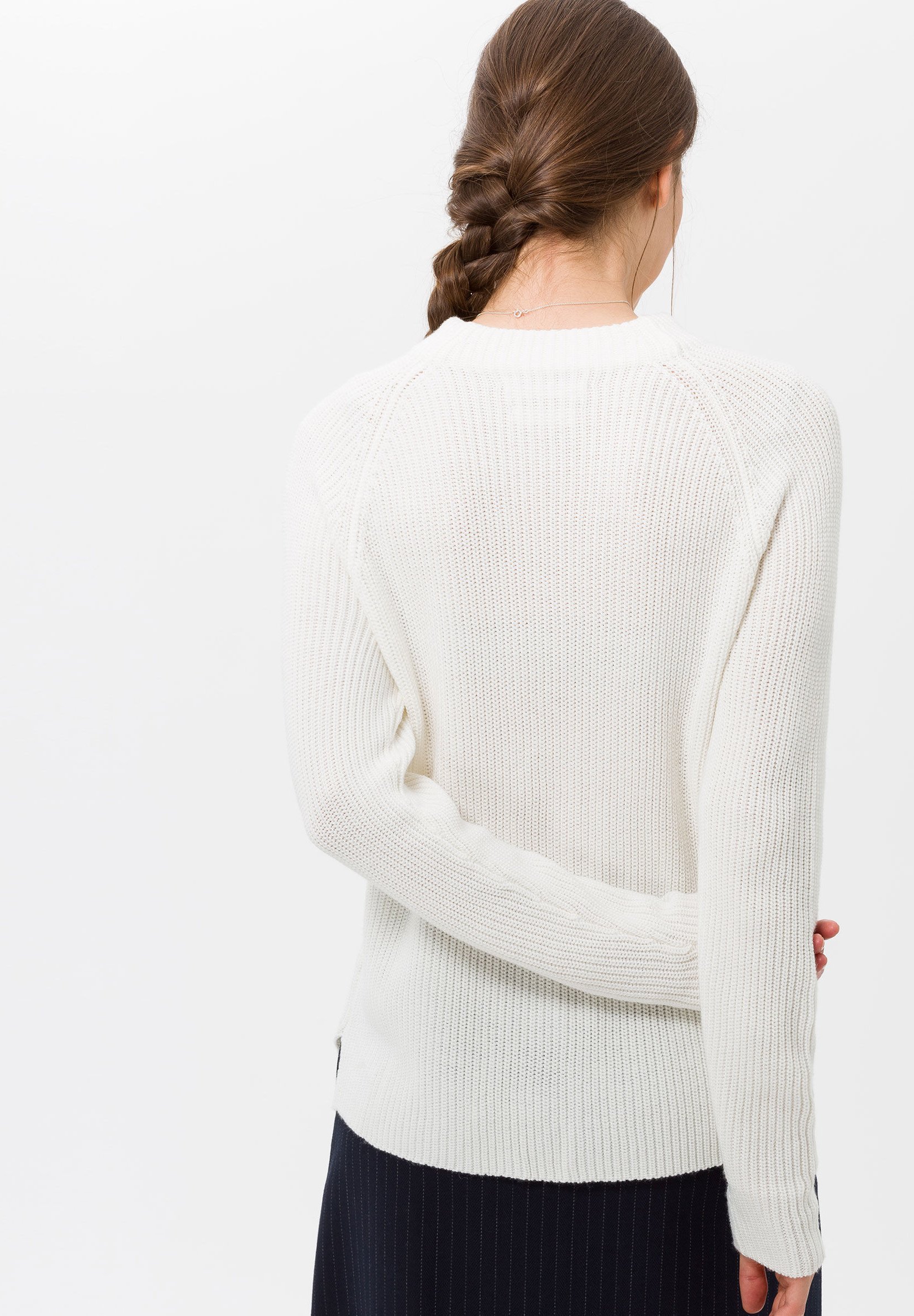 Joan Cable's Instagram, Twitter & Facebook on IDCrawl