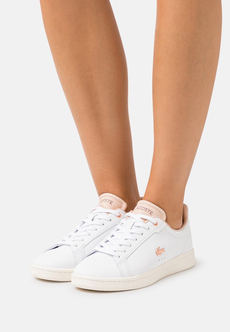 Lacoste CARNABY PRO - Trainers - white/off white/white - Zalando.co.uk
