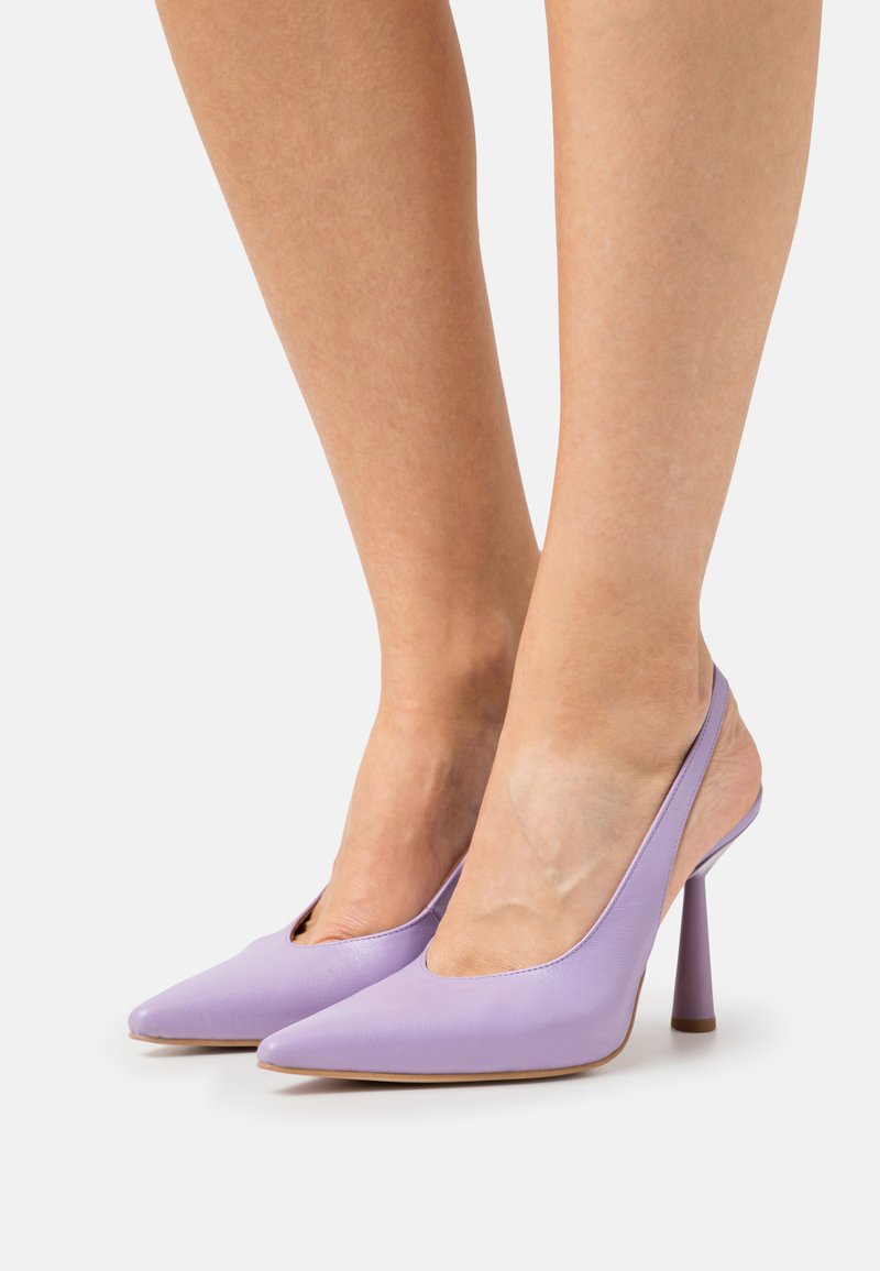 ÁNGEL ALARCÓN Pumps - kalomo/syren - Zalando.se