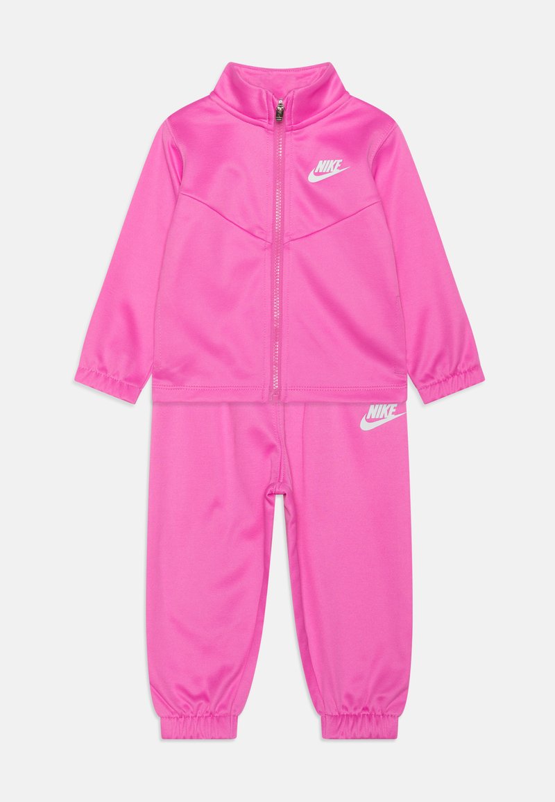 Nike Sportswear LIFESTYLE ESSENTIALS - Trainingspak - playful pink ...