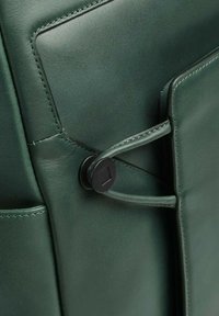 Piquadro AYE GRANDE PORTA PC 15 6 - Tagesrucksack - verde/grün - Zalando.de