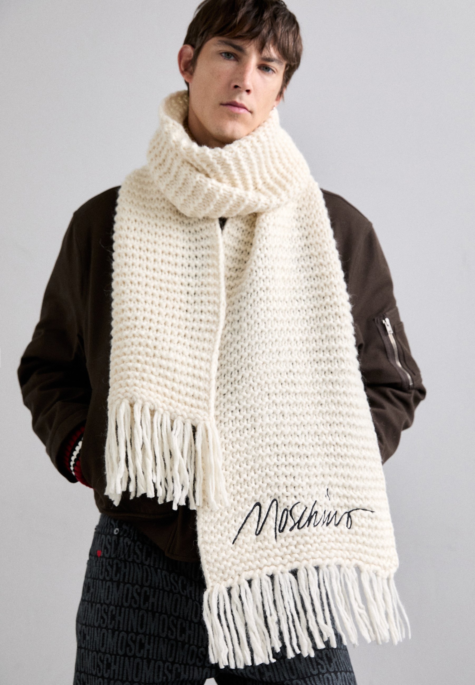 Cream wool scarf store