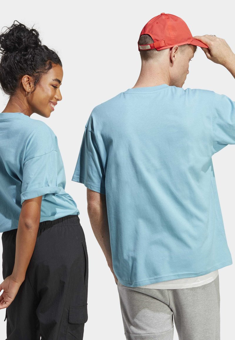 adidas Performance GRAPHIC - T-Shirt print - preloved blue/blau ...