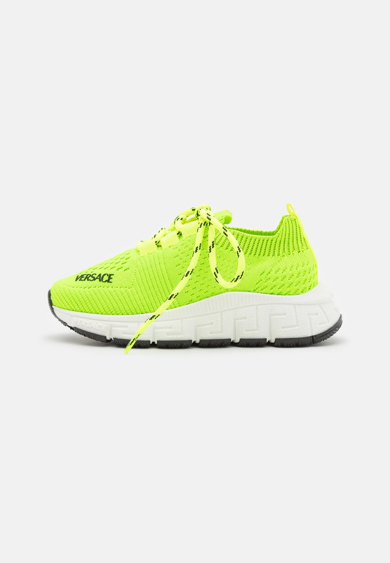 Versace TRIGRECA TESSUTO MAGLIA UNISEX - Trainers - giallo fluo/neon ...