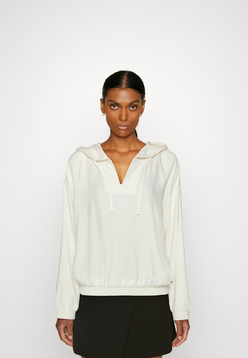 TOM TAILOR DENIM HOODED COZY BLOUSE - Bluse - gardenia white/weiß ...