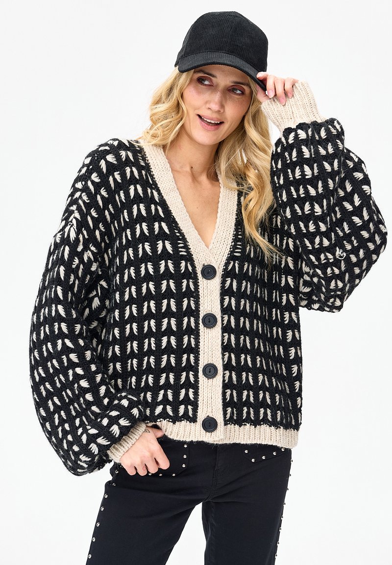 blue shadow MAXES - Cardigan - black - Zalando