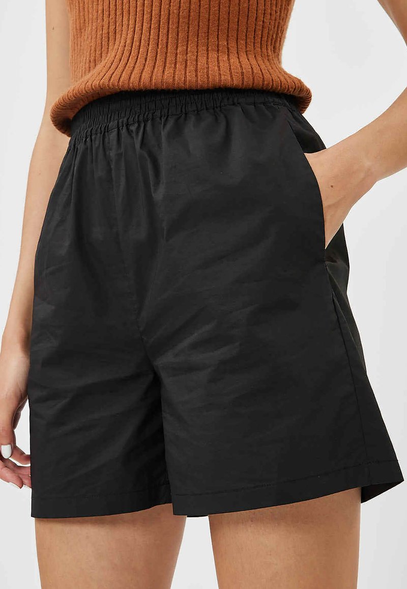 Minimum LUANNA - Shorts - black/negro - Zalando.es