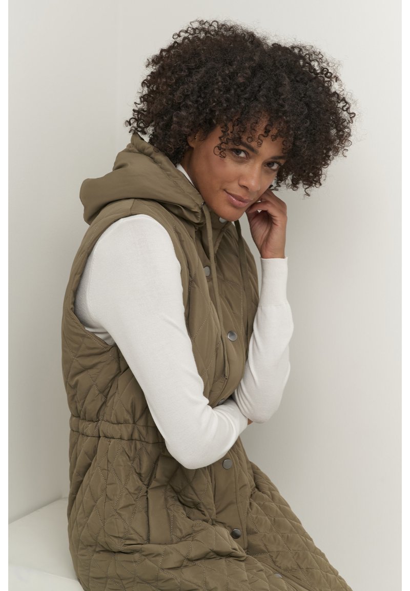 Kaffe LEONA QUILTED WAISTCOAT - Chaleco - fallen rock/caqui - Zalando.es