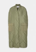 2nd Day CASTOR - Winter coat - deep lichen green/light green - Zalando.de