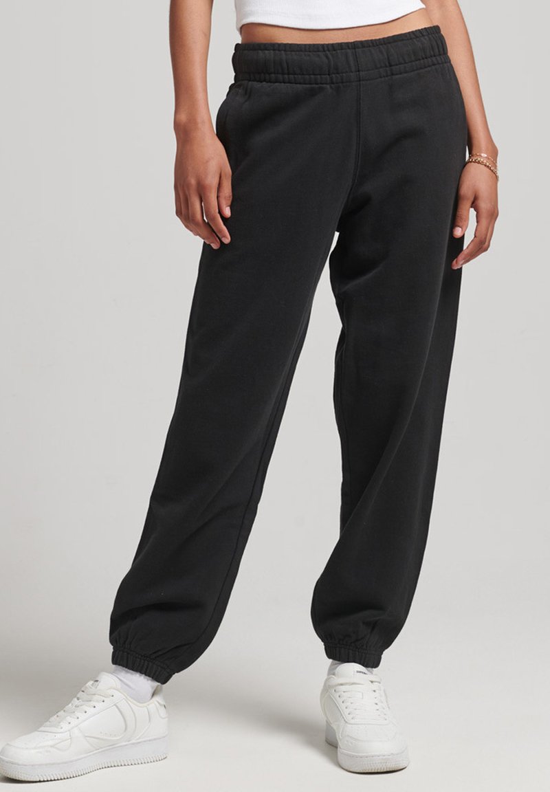 Superdry Essential Regular Joggers Tracksuit Bottoms Black Zalando De