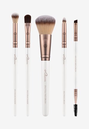 Luvia Cosmetics ALL EYE WANT - Pinsel-Set - pearl white/candy pink ...