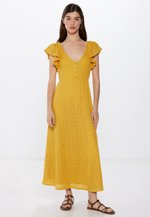 Springfield Maxi dress - yellow - Zalando