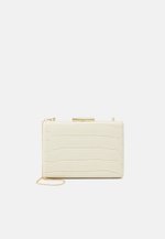 PARFOIS Clutch - beige - Zalando.ie