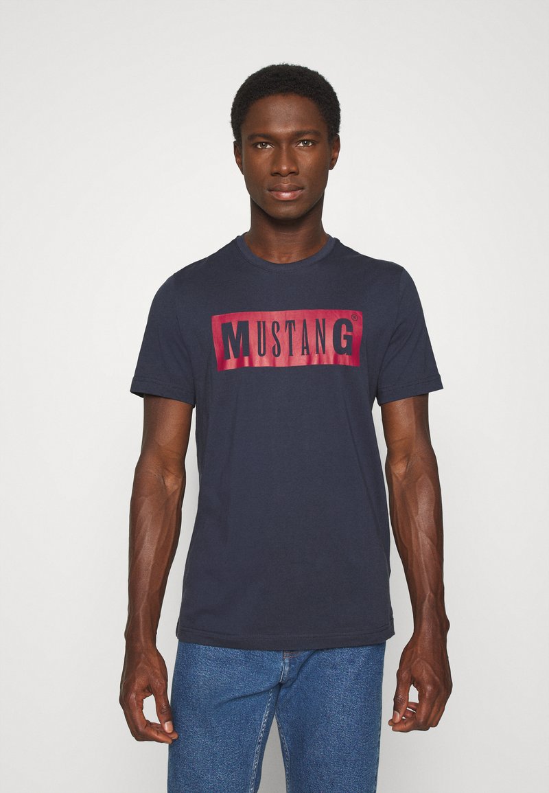 Mustang ALEX LOGO TEE - T-Shirt print - blue nights/blau - Zalando.de