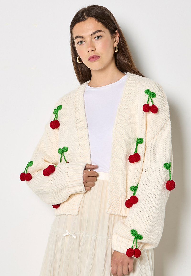 Apricot CHUNKY CHERRY - Kofta - cream/beige - Zalando.se