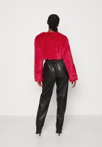 ONLY ONLVIVIAN BOLERO - Winter jacket - lychee/red - Zalando.co.uk