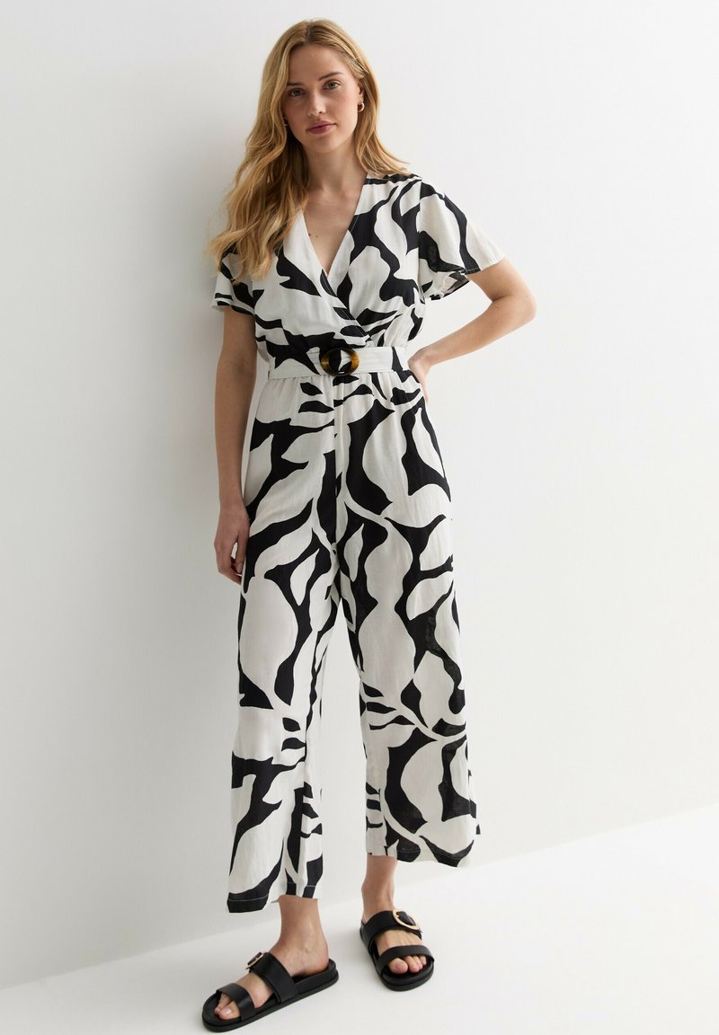 New Look LEAF PRINT BELTED WRAP WIDE LEG - Combinaison - black pattern ...