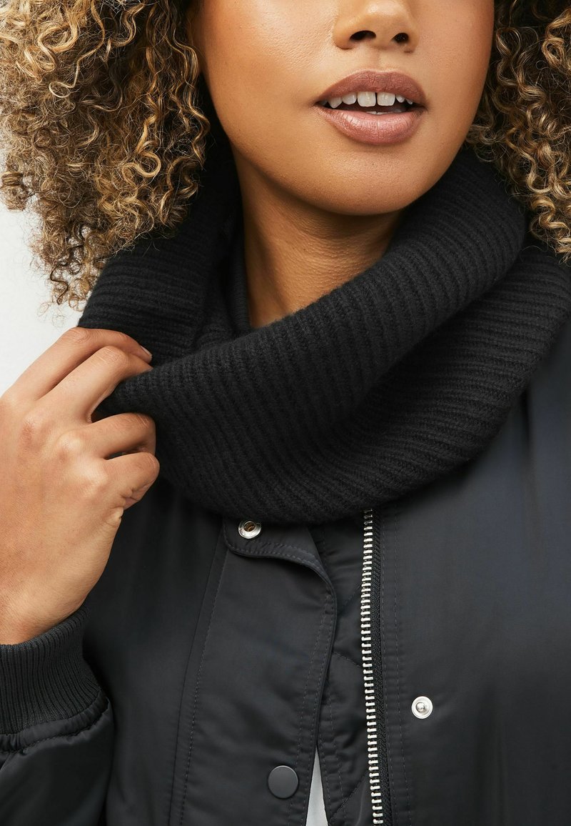 Next COLLECTION LUXE - Kruhová šála - black/černá - Zalando.cz