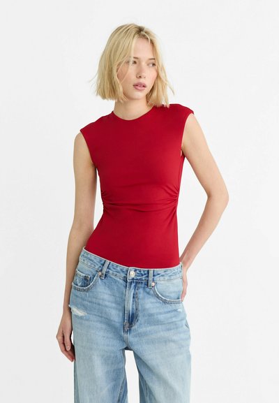 Rode Topjes voor dames online | Gratis verzending voor de meeste ...