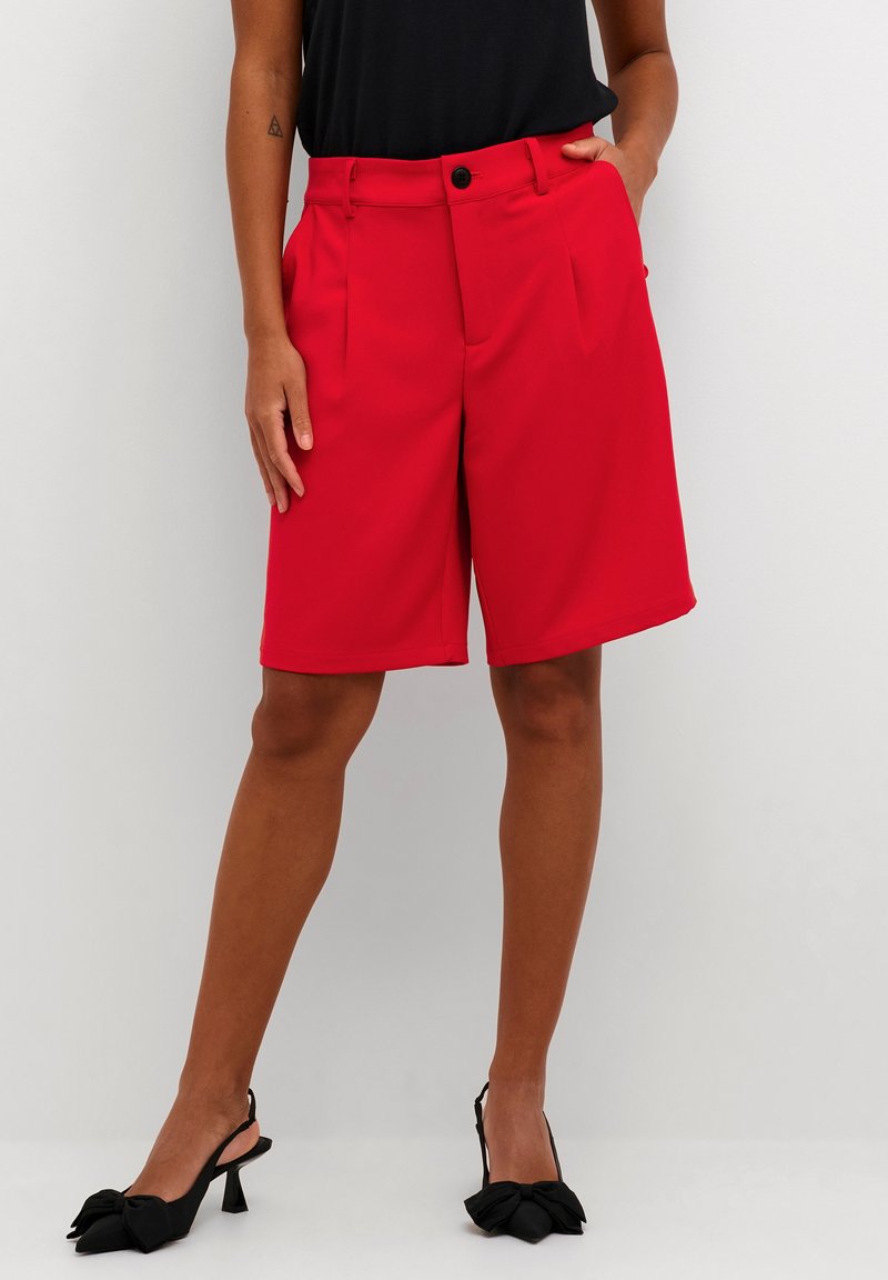 Culture CUCLARA - Short - racing red/rouge - ZALANDO.FR
