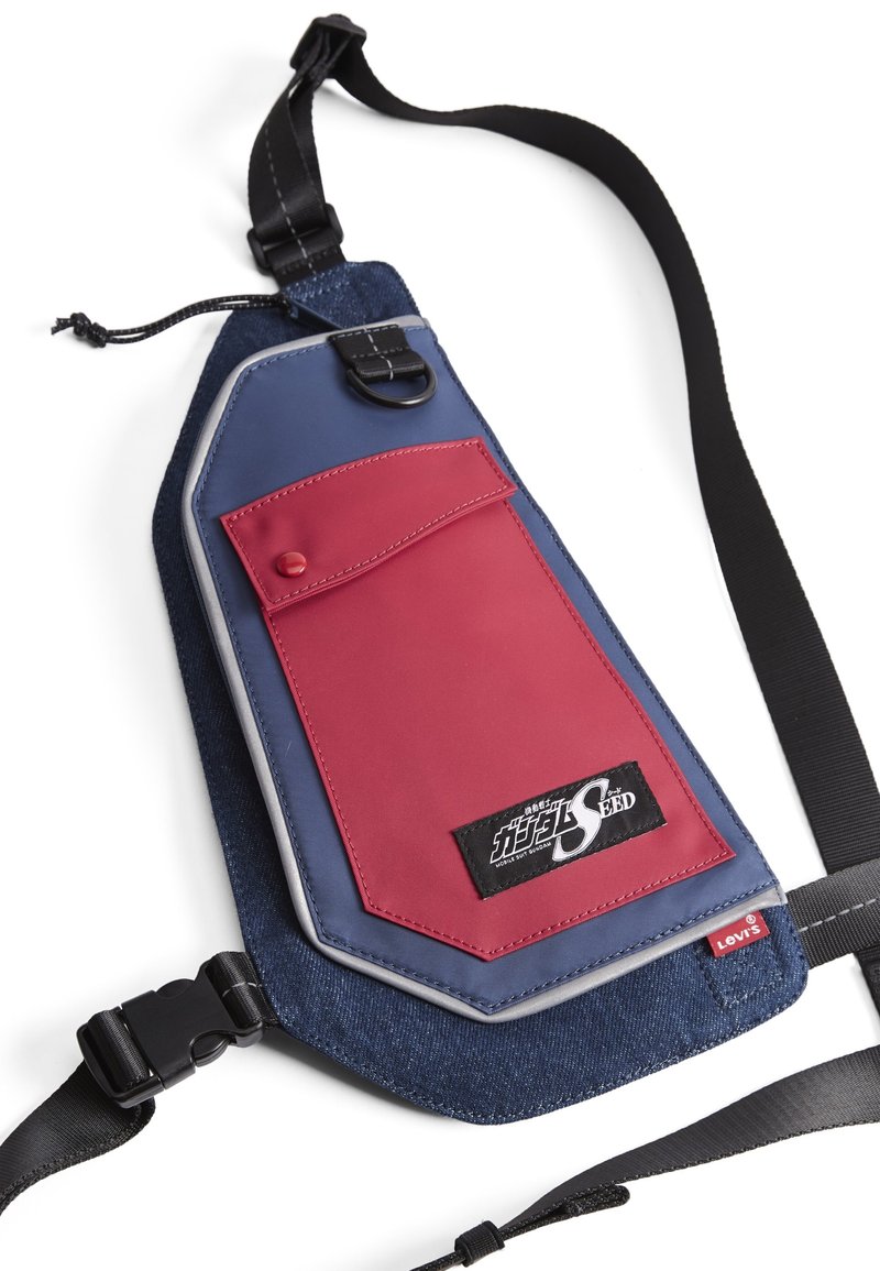Levi's® LEVI'S® X GUNDAM SEED HARNESS BAG - Cross body bag - jeans blue ...
