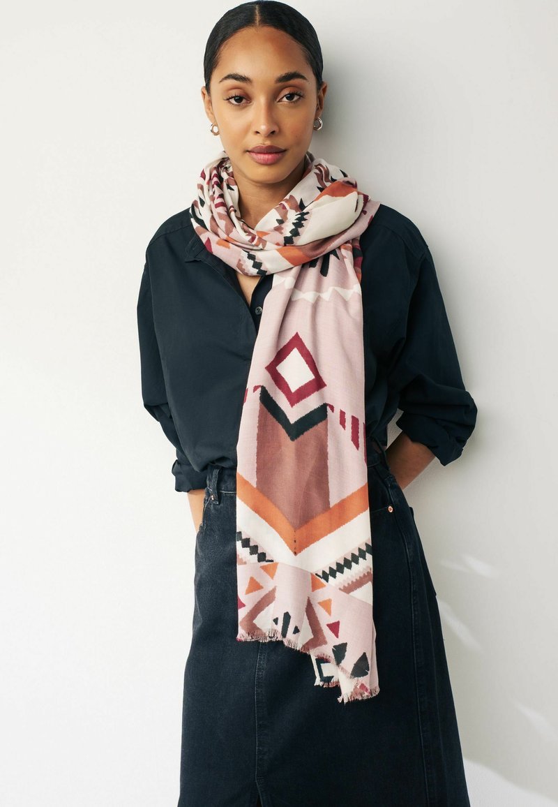 Next REGULAR FIT - Sjal / Tørklæder - brown pink aztec print/pink ...