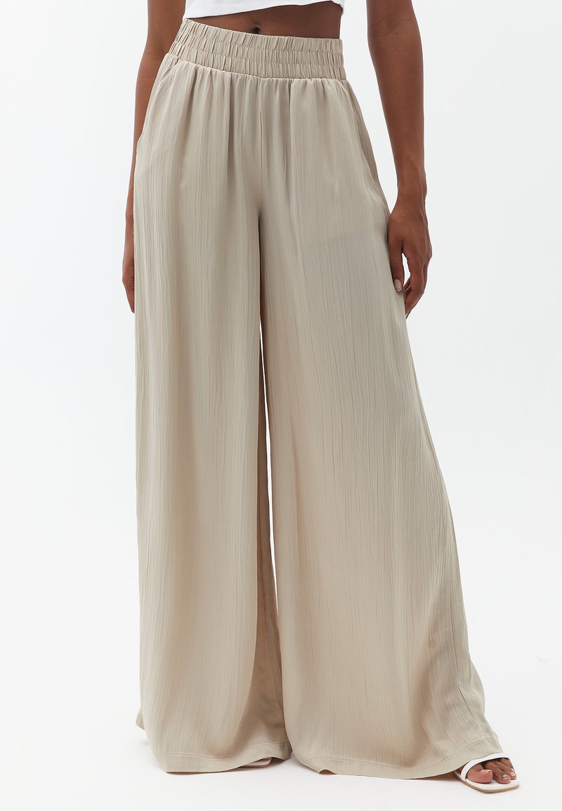 Oxxo High Rise Wide Leg Trousers Feather Gray Light Grey Zalando De