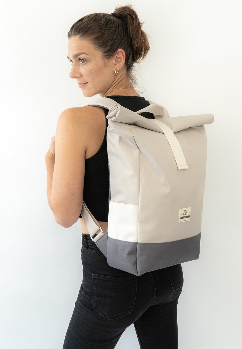 Johnny Urban ALLROUNDER RYAN - Rucksack - sand - Zalando.ie