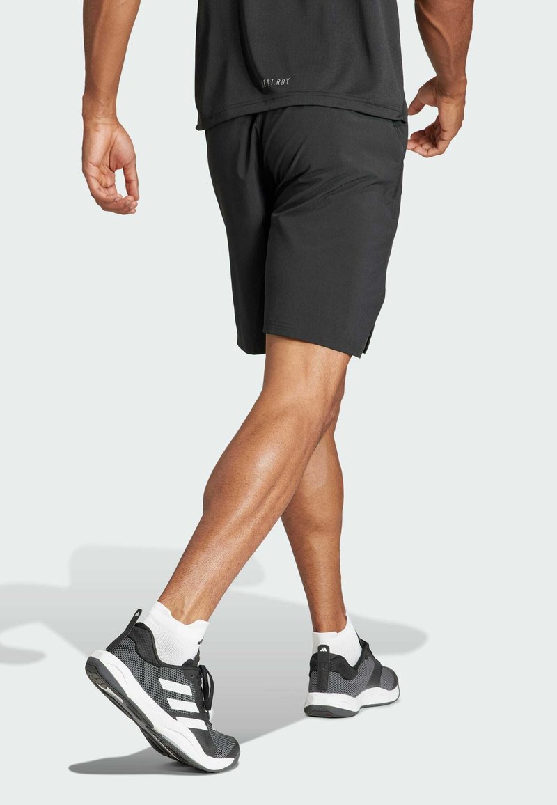 adidas Performance DESIGNED FOR WORKOUT - kurze Sporthose - black ...