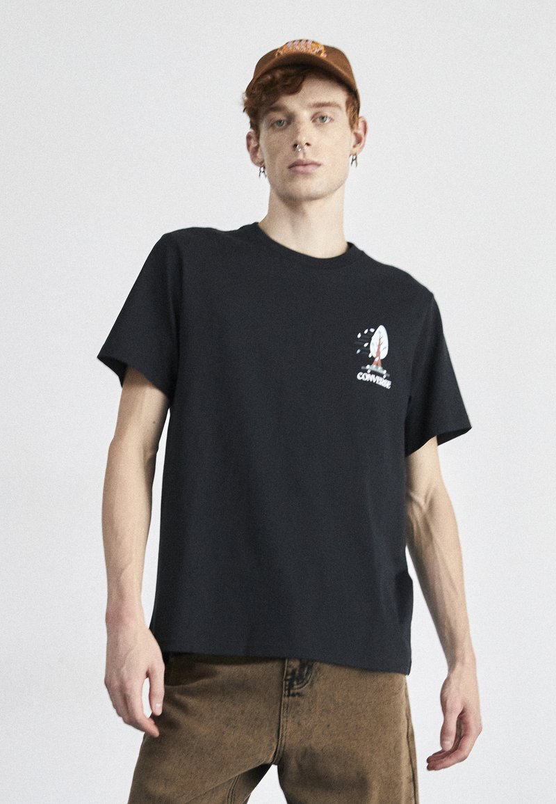 Converse SCENERY GRAPHIC TEE UNISEX - T-shirt con stampa - black/nero ...