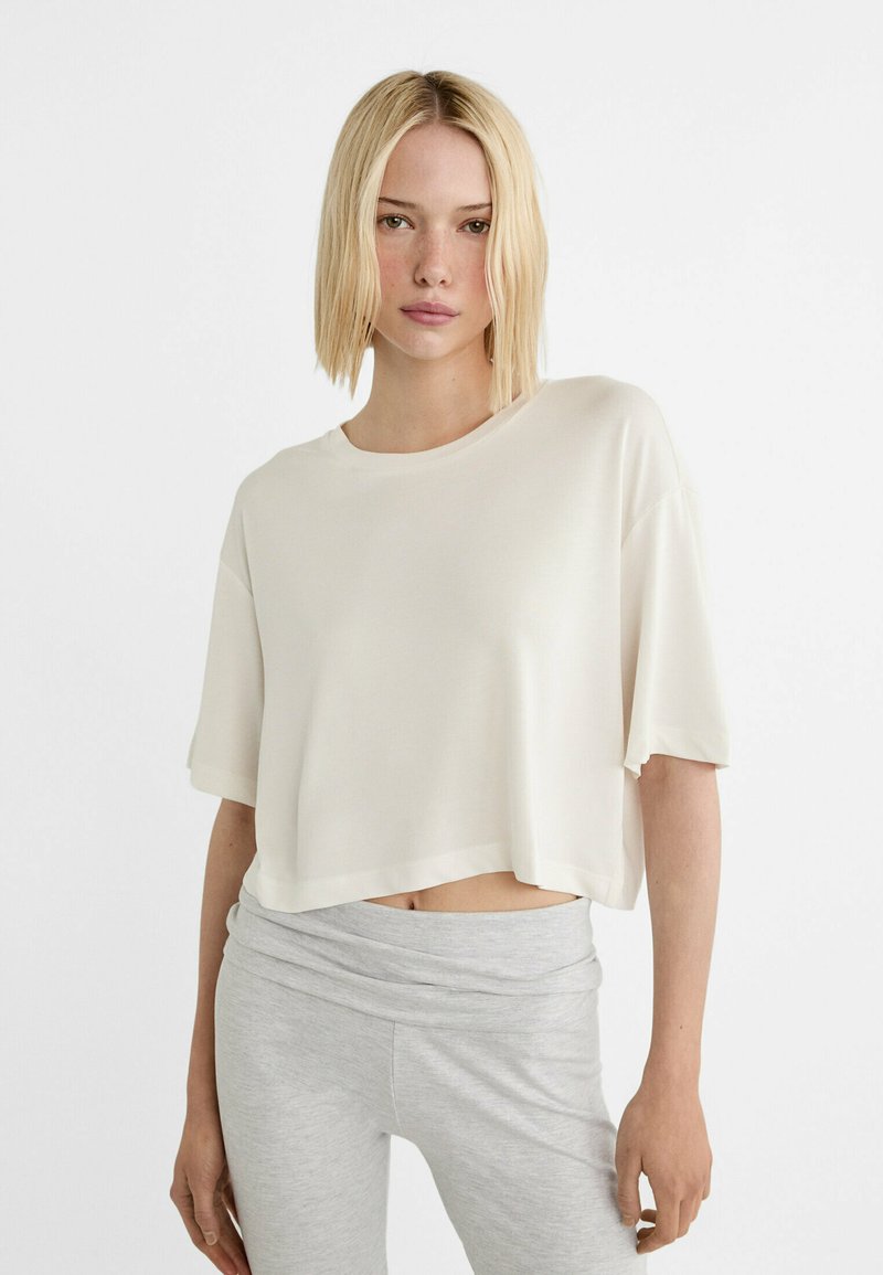 Stradivarius FLOWING CREW NECK SHORT SLEEVES - Jednoduché tričko ...