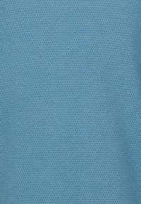 Jack & Jones PREMIUM JPRBLUWESLEY CREW NECK - Trui - blue heaven ...