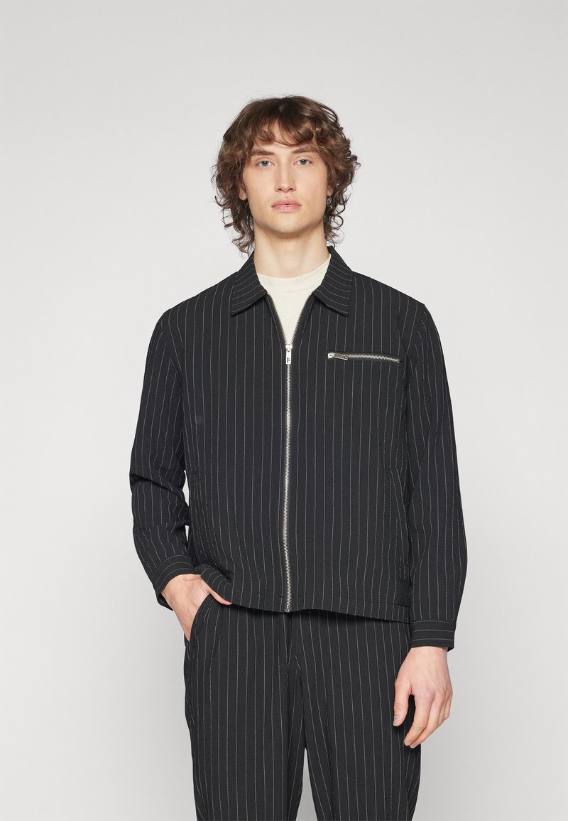 Former CAGE SEERSUCKER JACKET - Summer jacket - black/black - Zalando.ie