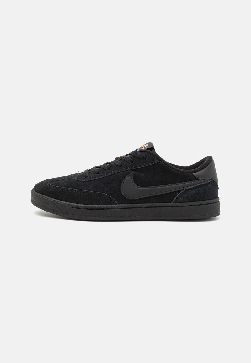Nike SB FC CLASSIC UNISEX - Trainers - black/vivid orange/black ...