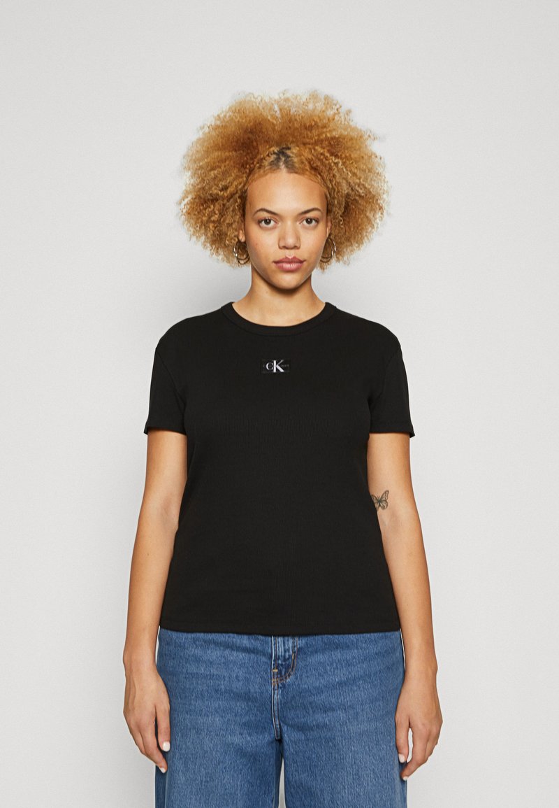 Calvin Klein Jeans Plus Plus Label Tee Jednoduché Tričko Black