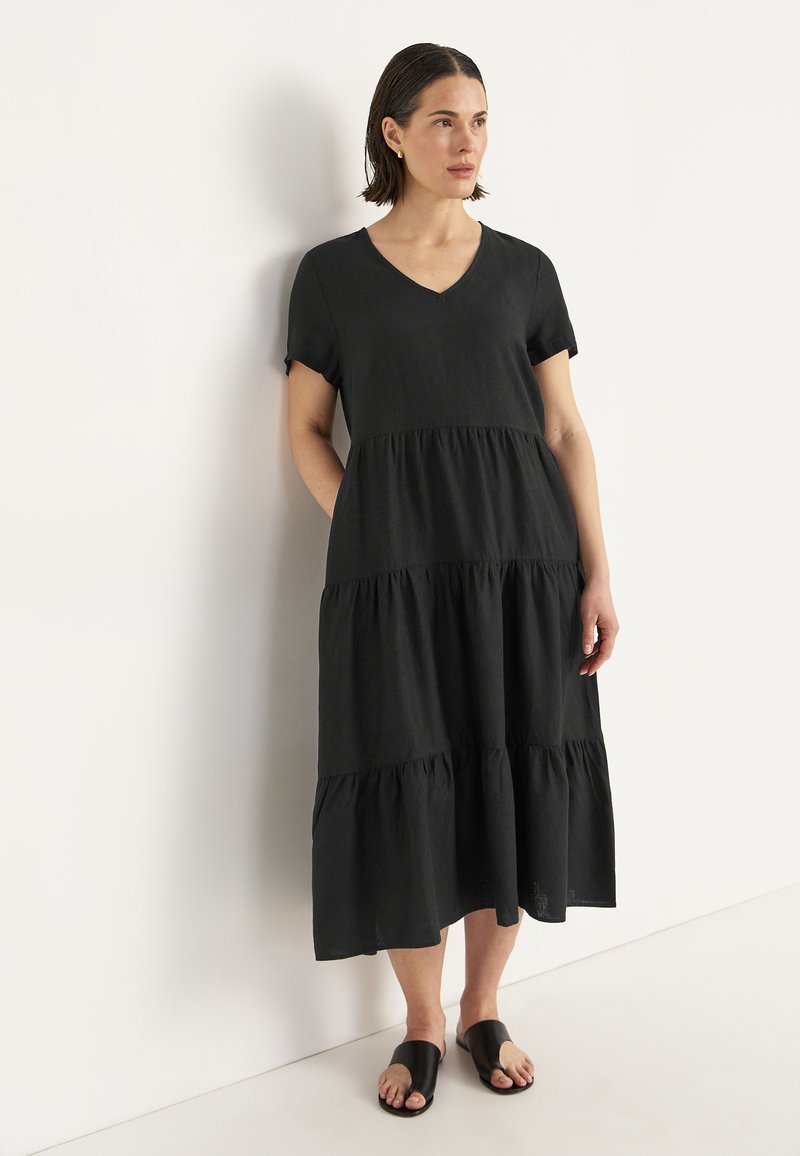 Cellbes of Sweden WITH FRILLS - Freizeitkleid - black/schwarz - Zalando.de