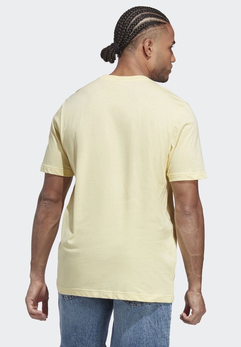 adidas Originals ESSENTIAL - T-shirt basic - almost yellow/giallo ...